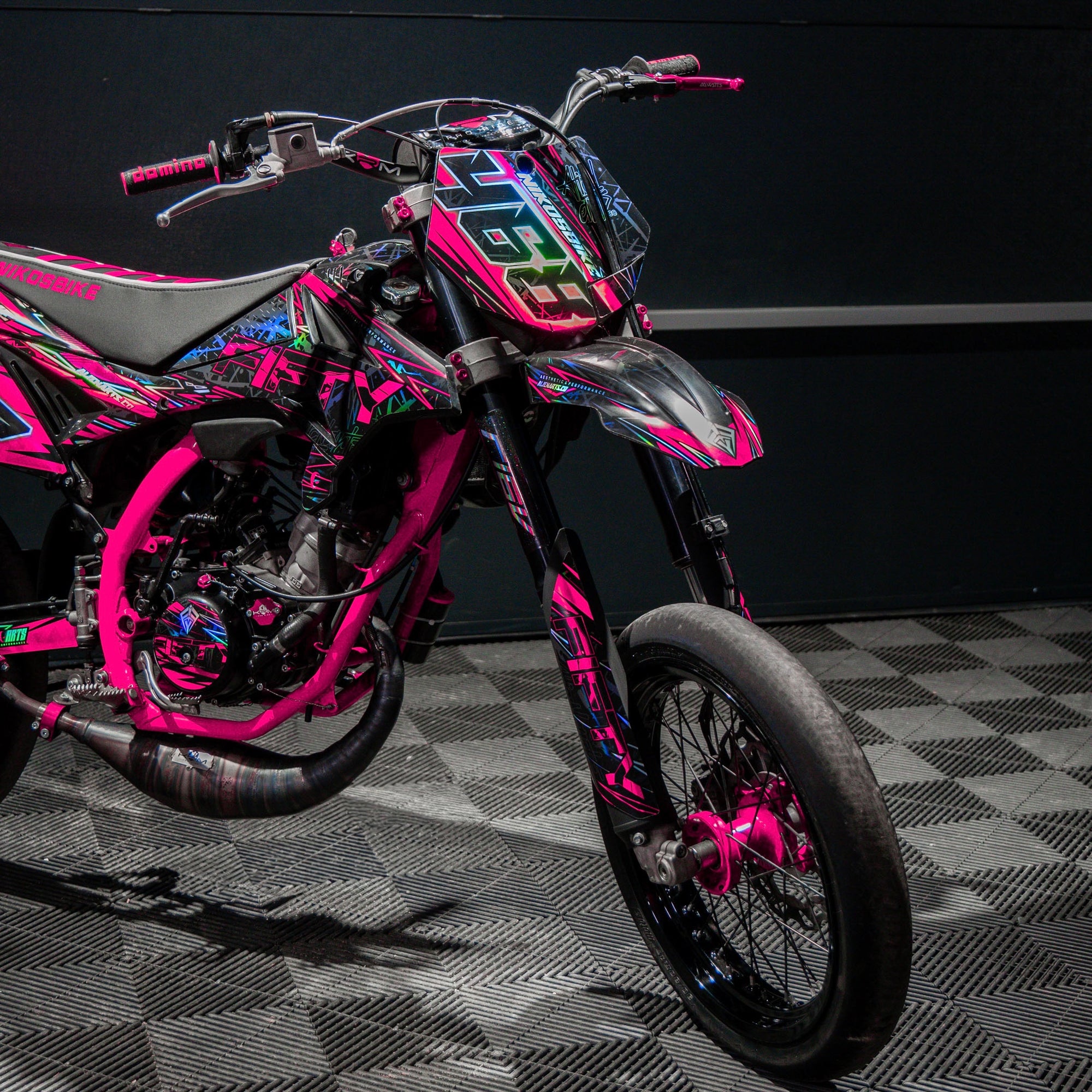 KIT Deco Moto 50cc Personnalisé | FIFTY X ALIENARTS